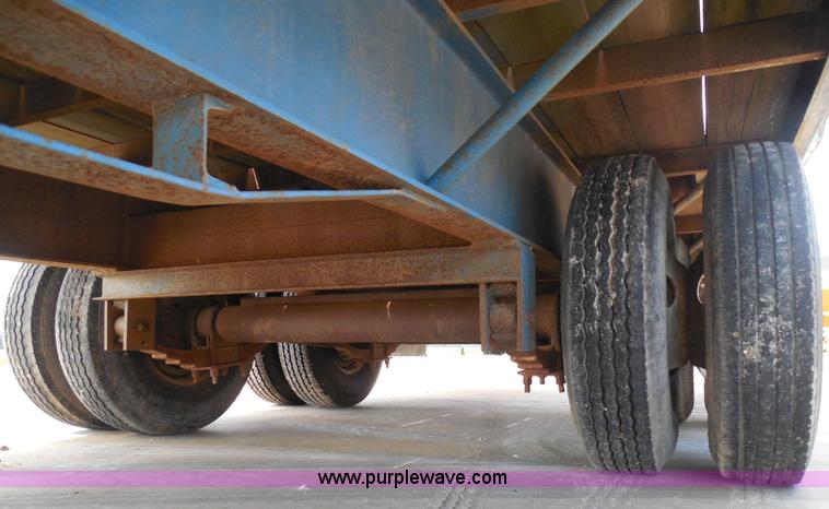 1999 CFS Welding Services gooseneck flatbed trailer in Boyce, LA | Item ...