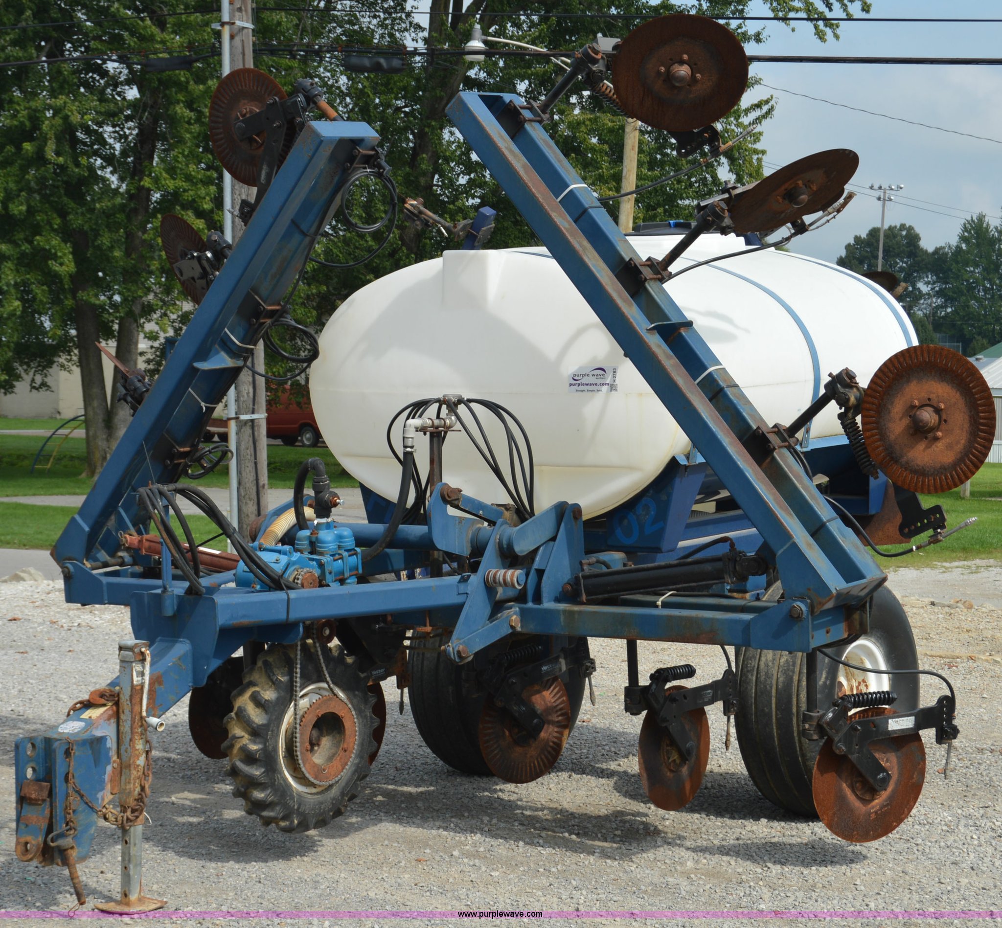 B&B liquid fertilizer injection applicator in Beaver Dam, KY | Item ...