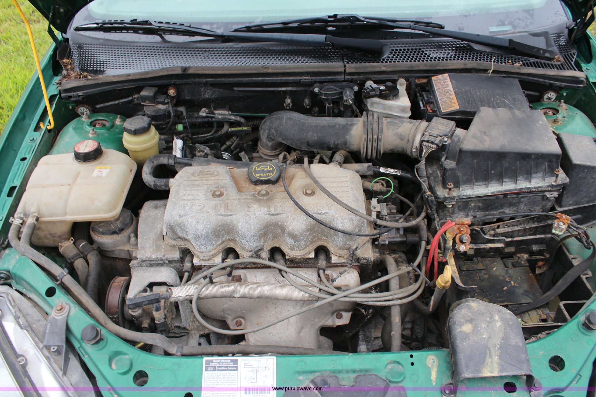 2002 Ford Focus SE in Atchison, KS | Item J2006 sold | Purple Wave