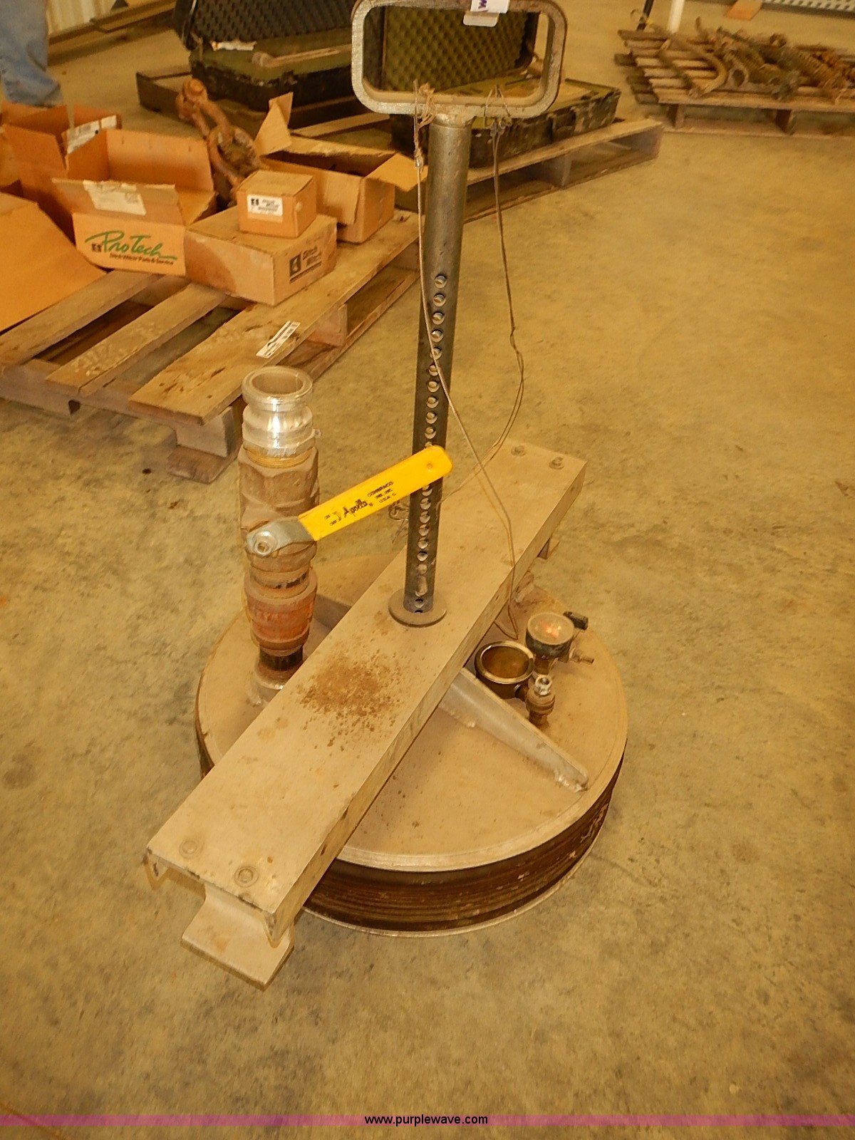 Man hole tester in Parsons, KS | Item BA9561 sold | Purple Wave