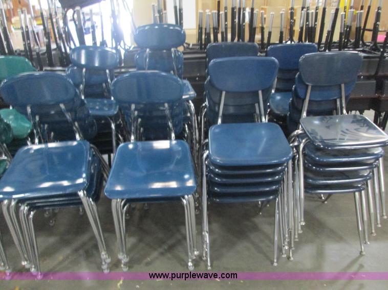 (40) stacking chairs in Lawrence, KS | Item D1190 sold | Purple Wave