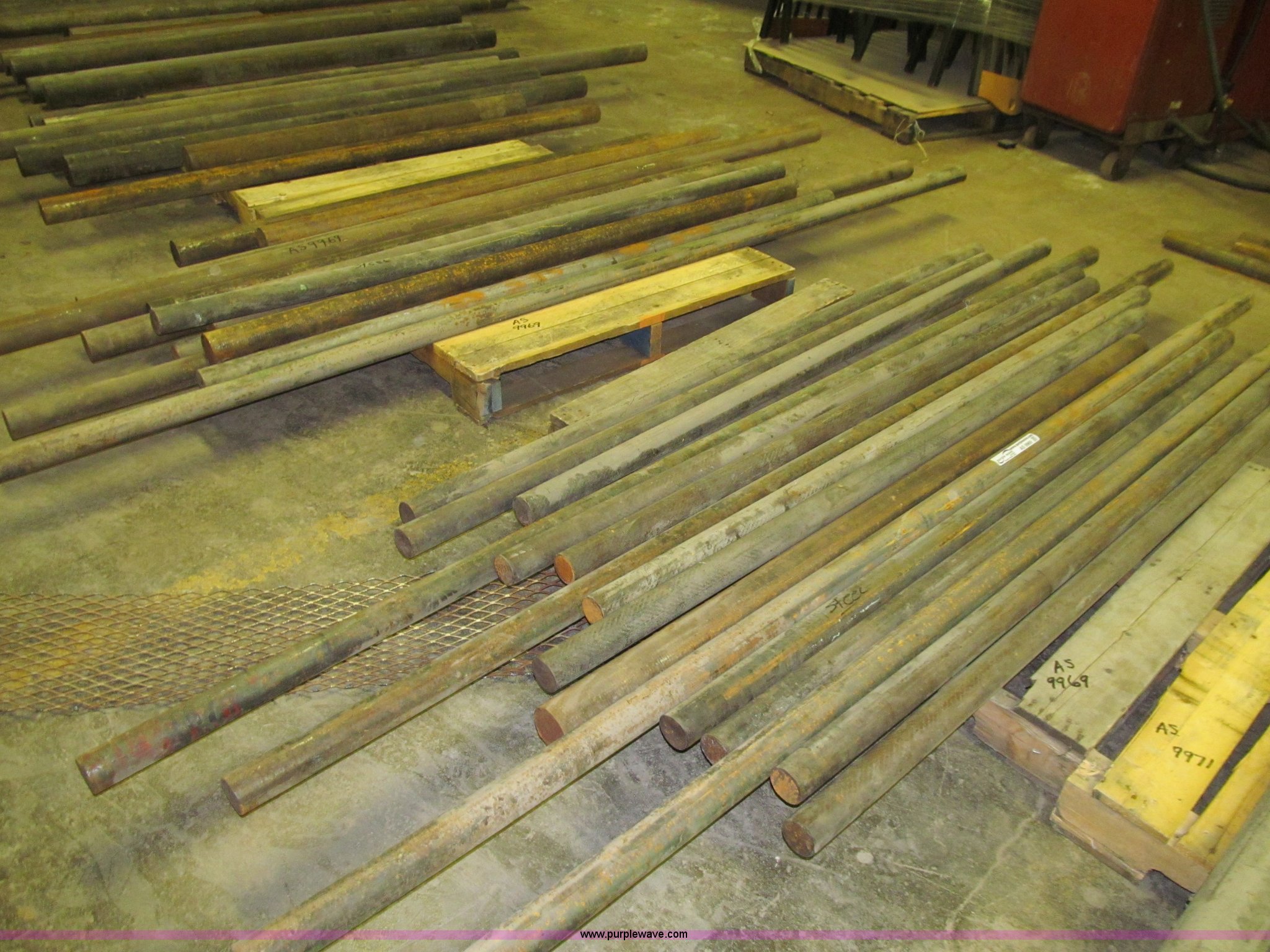 Assorted round steel stock in Des Moines, IA | Item AS9969 sold ...