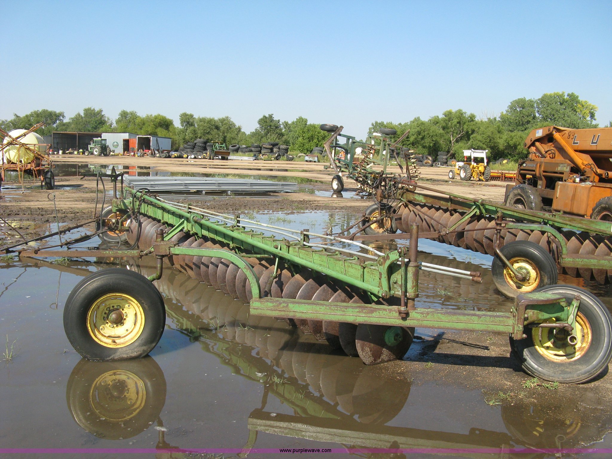 John Deere one-way disk harrows in Kinsley, KS | Item E7978 sold ...