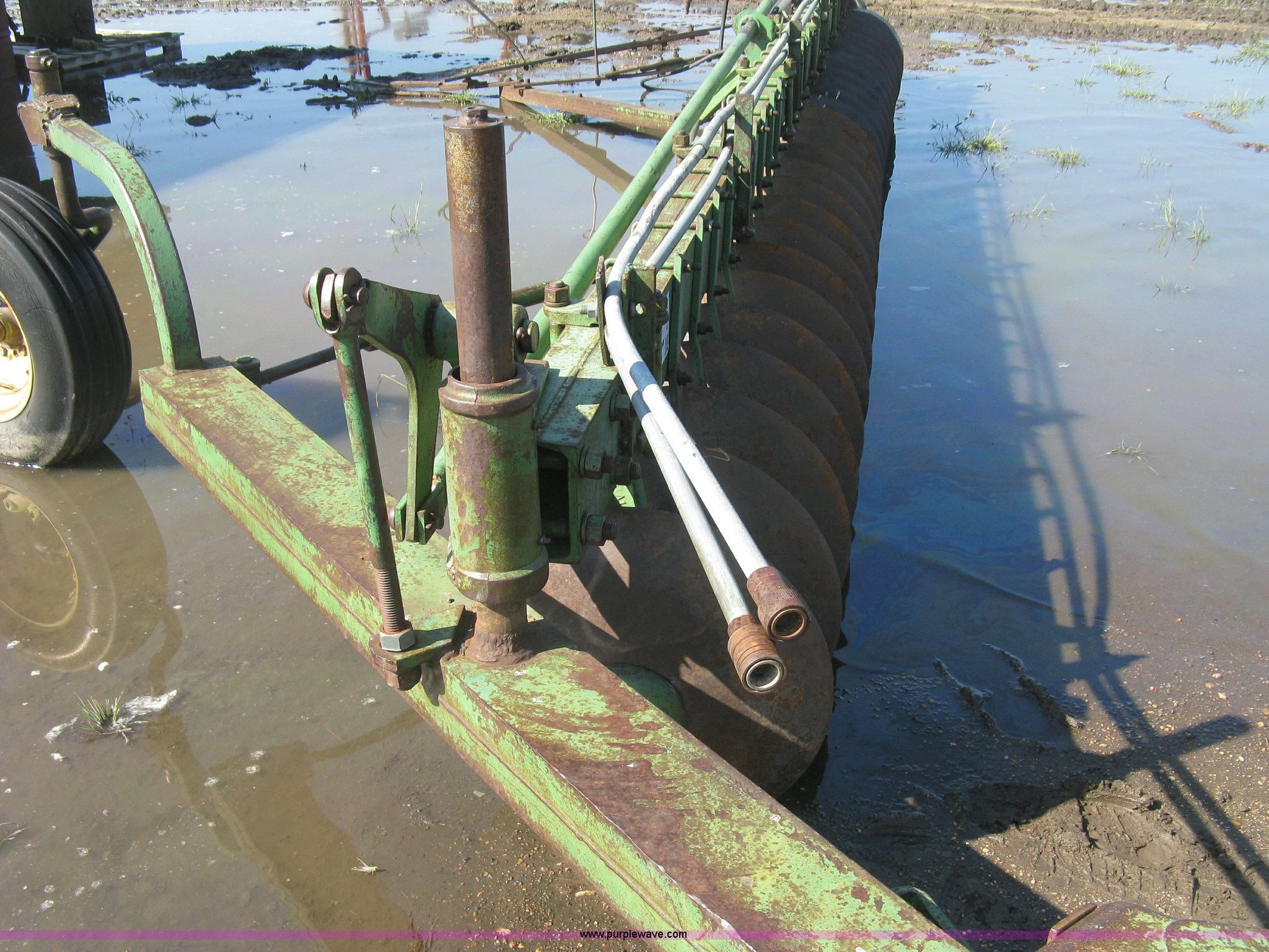 John Deere one-way disk harrows in Kinsley, KS | Item E7978 sold ...