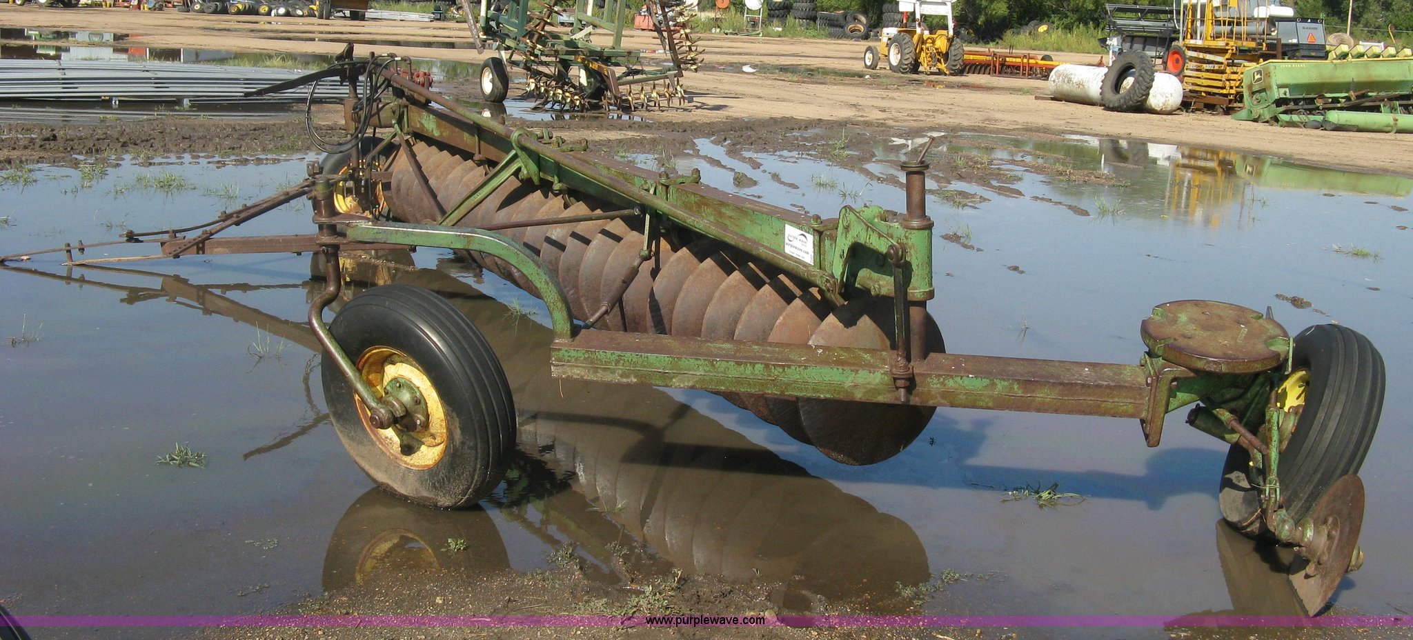 John Deere one-way disk harrows in Kinsley, KS | Item E7979 sold ...