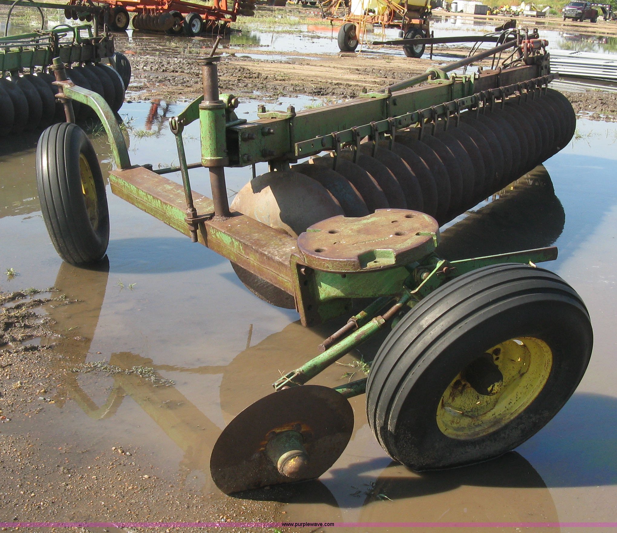John Deere one-way disk harrows in Kinsley, KS | Item E7979 sold ...