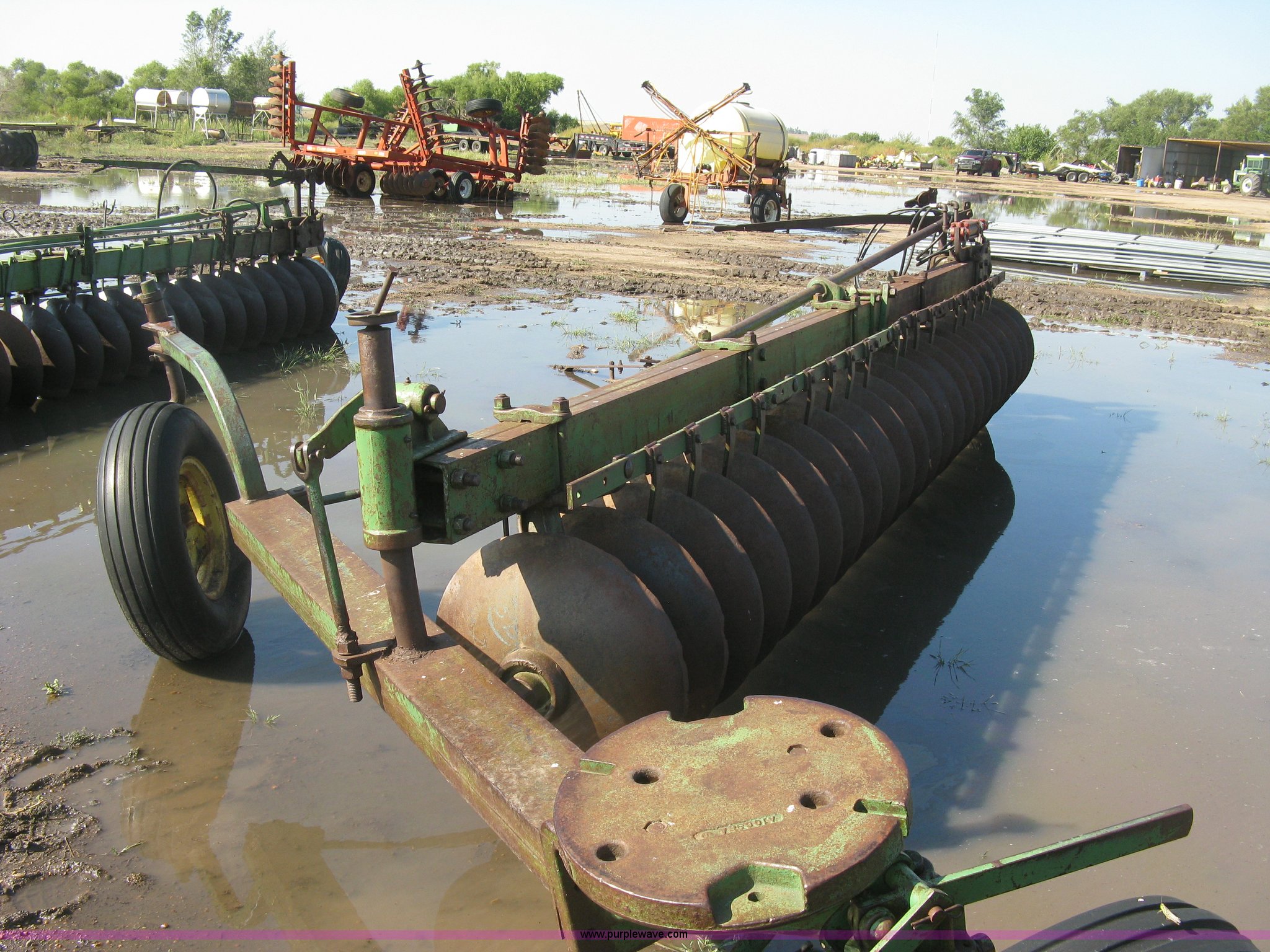 John Deere one-way disk harrows in Kinsley, KS | Item E7979 sold ...