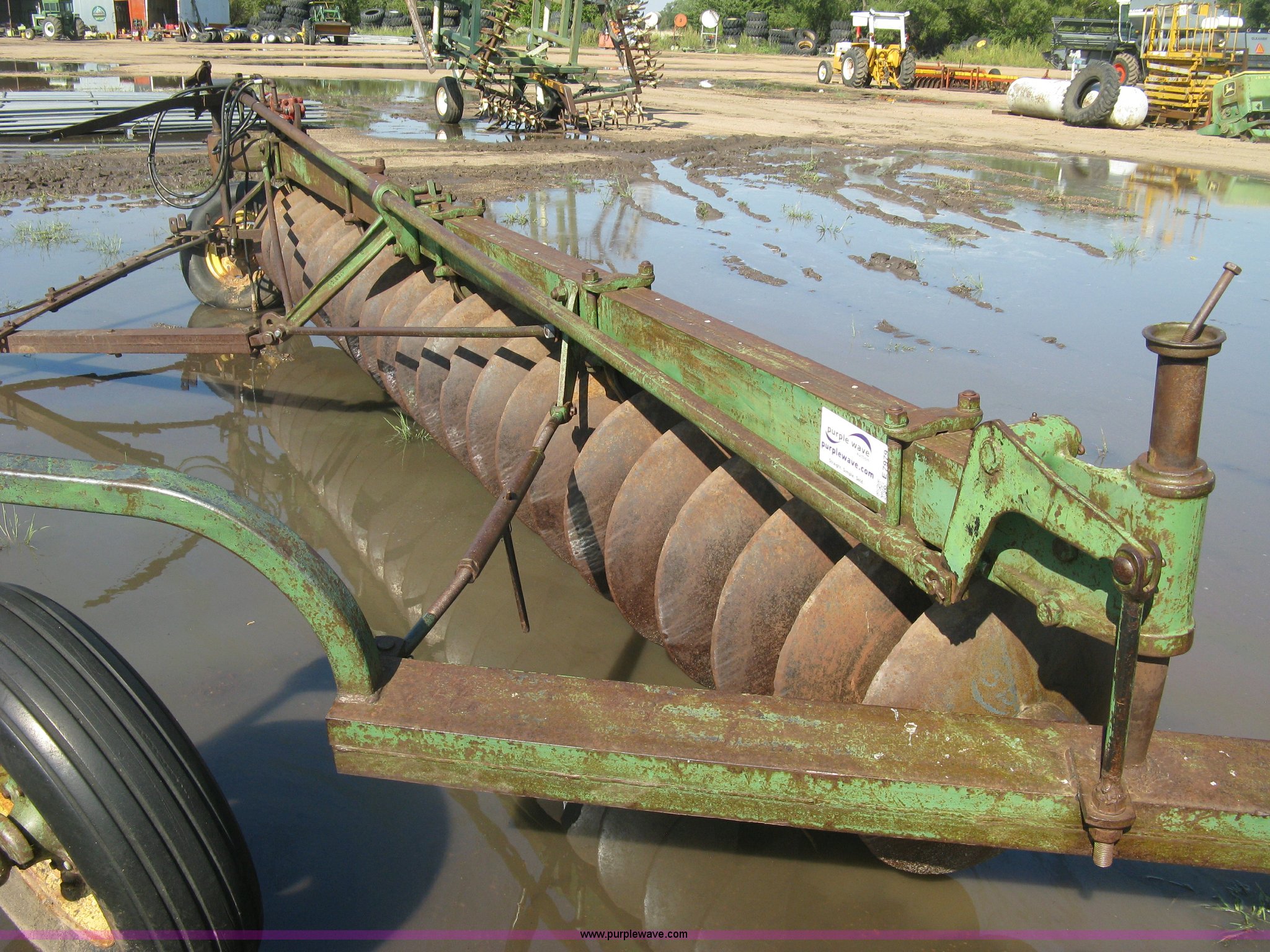 John Deere one-way disk harrows in Kinsley, KS | Item E7979 sold ...