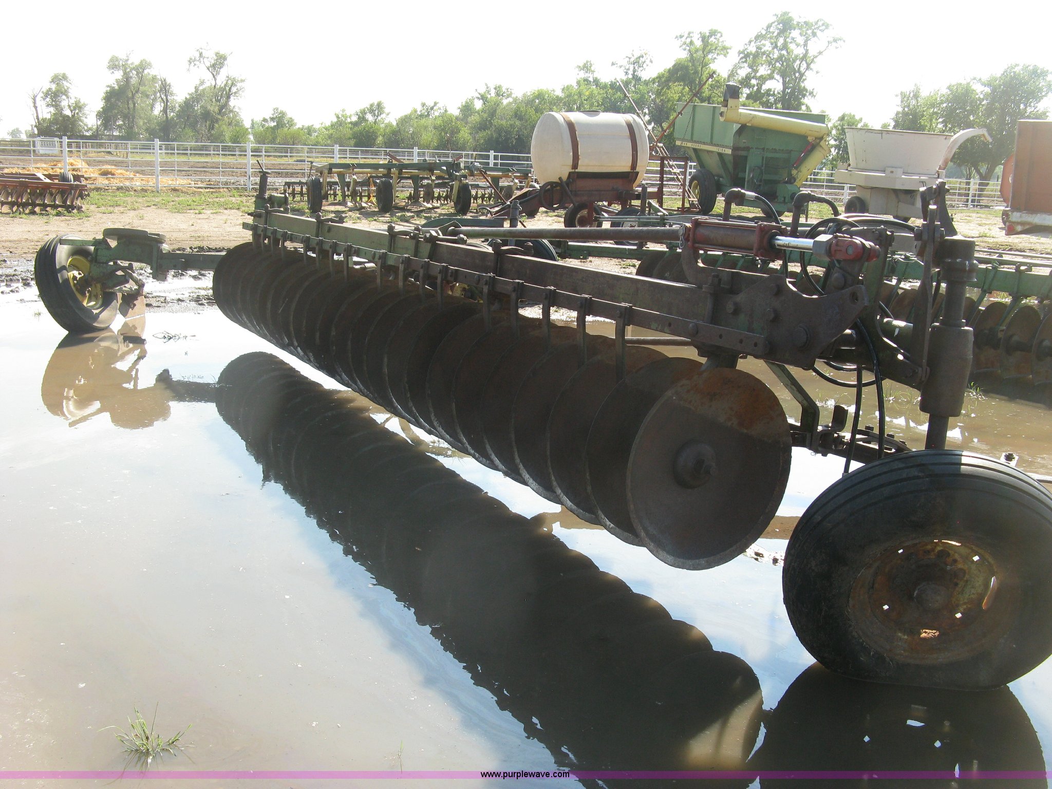 John Deere one-way disk harrows in Kinsley, KS | Item E7979 sold ...