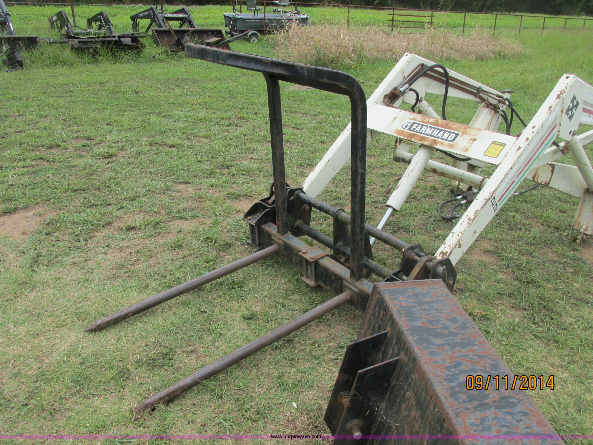 Farm Hand 22 tractor loader in Stillwell, OK | Item J2432 sold | Purple ...