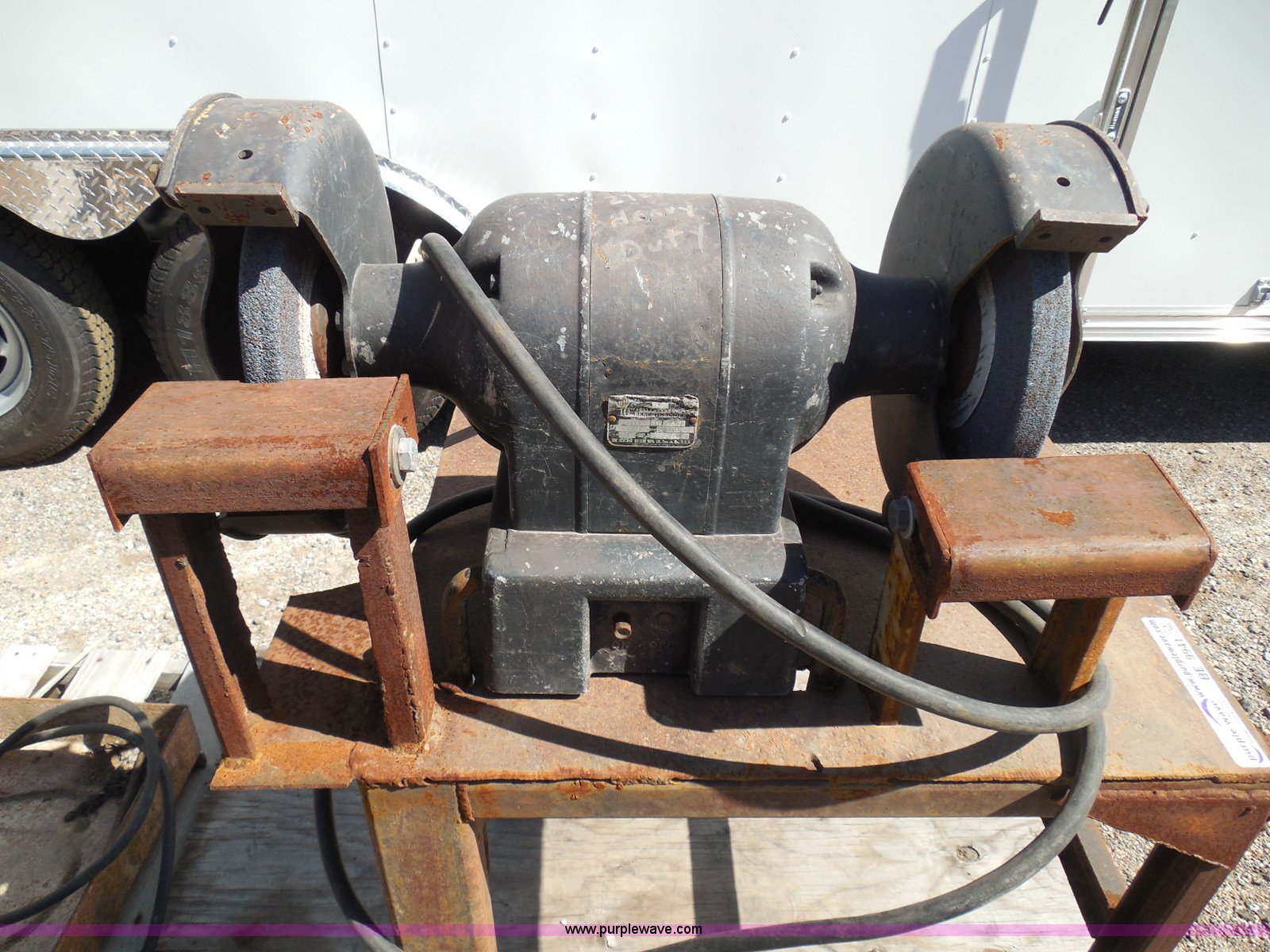 Black & Decker 10" bench grinder in Wichita, KS | Item BE9941 sold ...