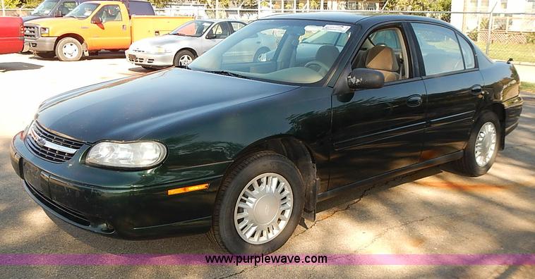 2002 Chevrolet Malibu in Salina, KS | Item J3044 sold | Purple Wave