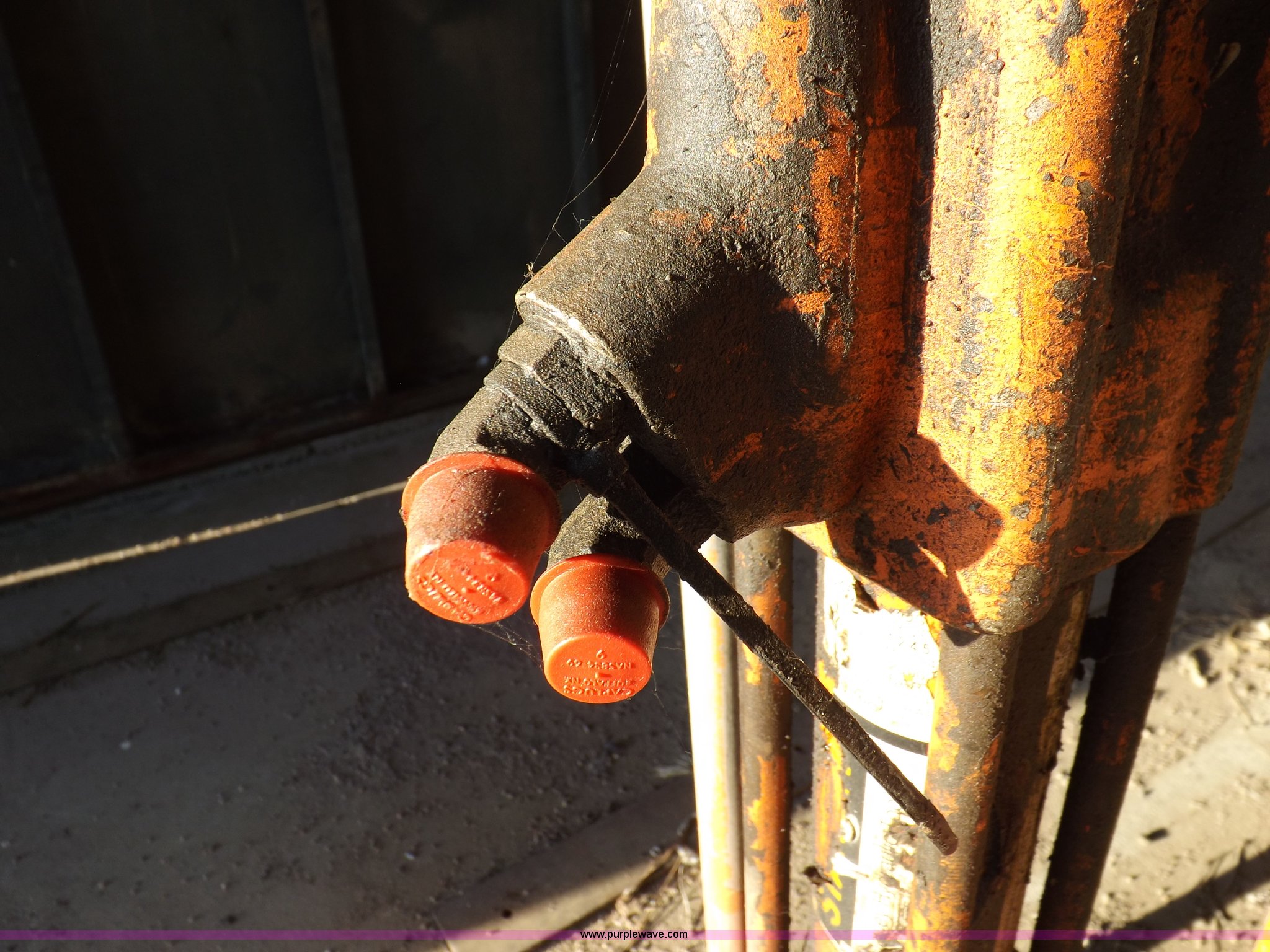 Stanley PD45-131 hydraulic post driver in Garden City, KS | Item H9099 ...