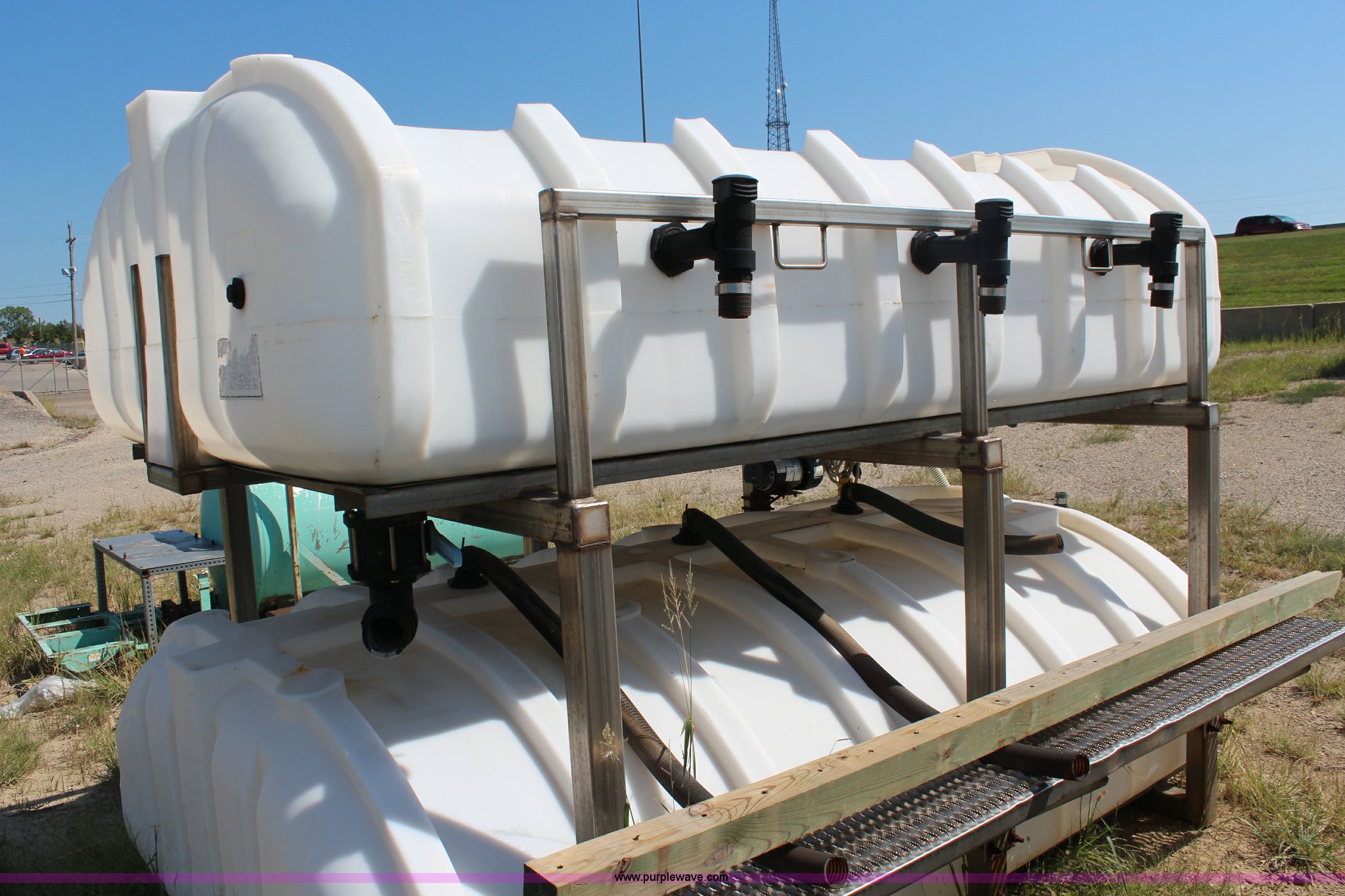 1999 Sprayer Specialties salt brine maker in Topeka, KS | Item I5801 ...