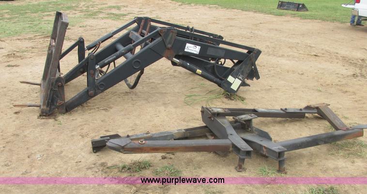 Memo ML500 tractor loader in Stillwell, OK | Item J2428 sold | Purple Wave