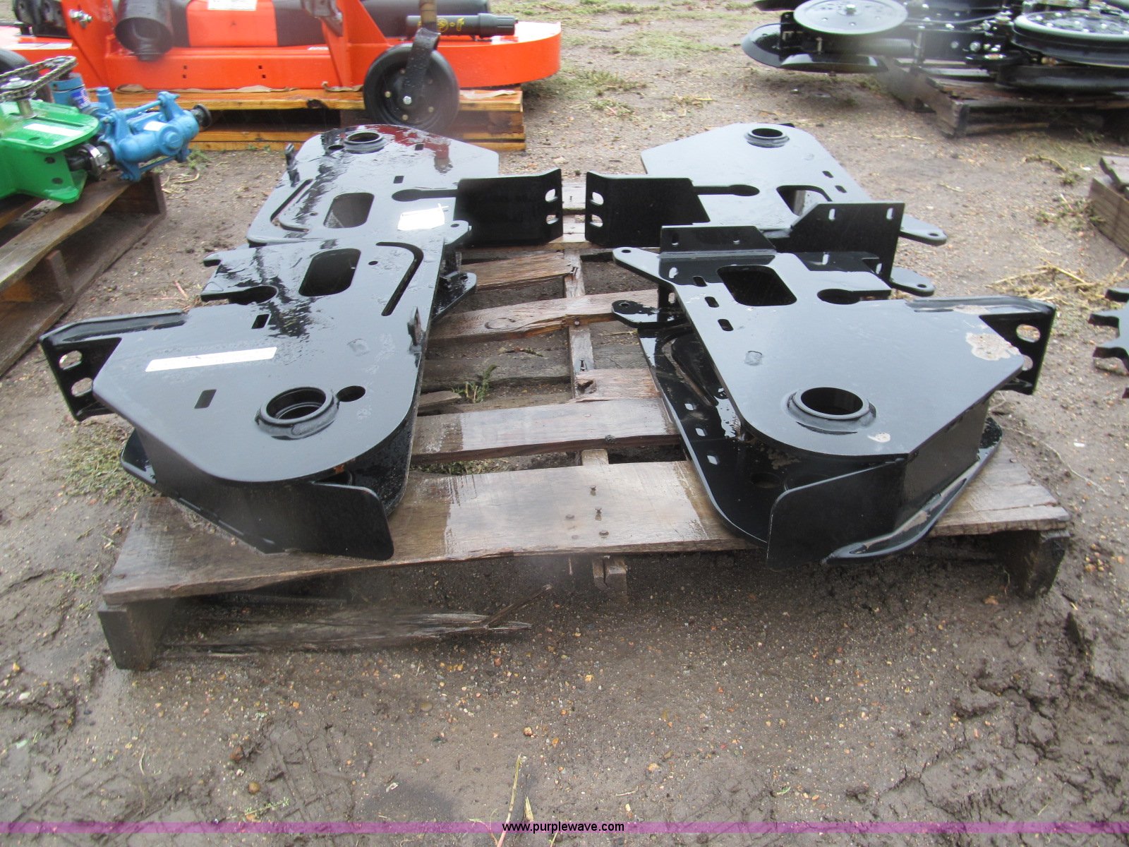 (4) Great Plains row unit frame housings in Kinsley, KS | Item BD9717 ...