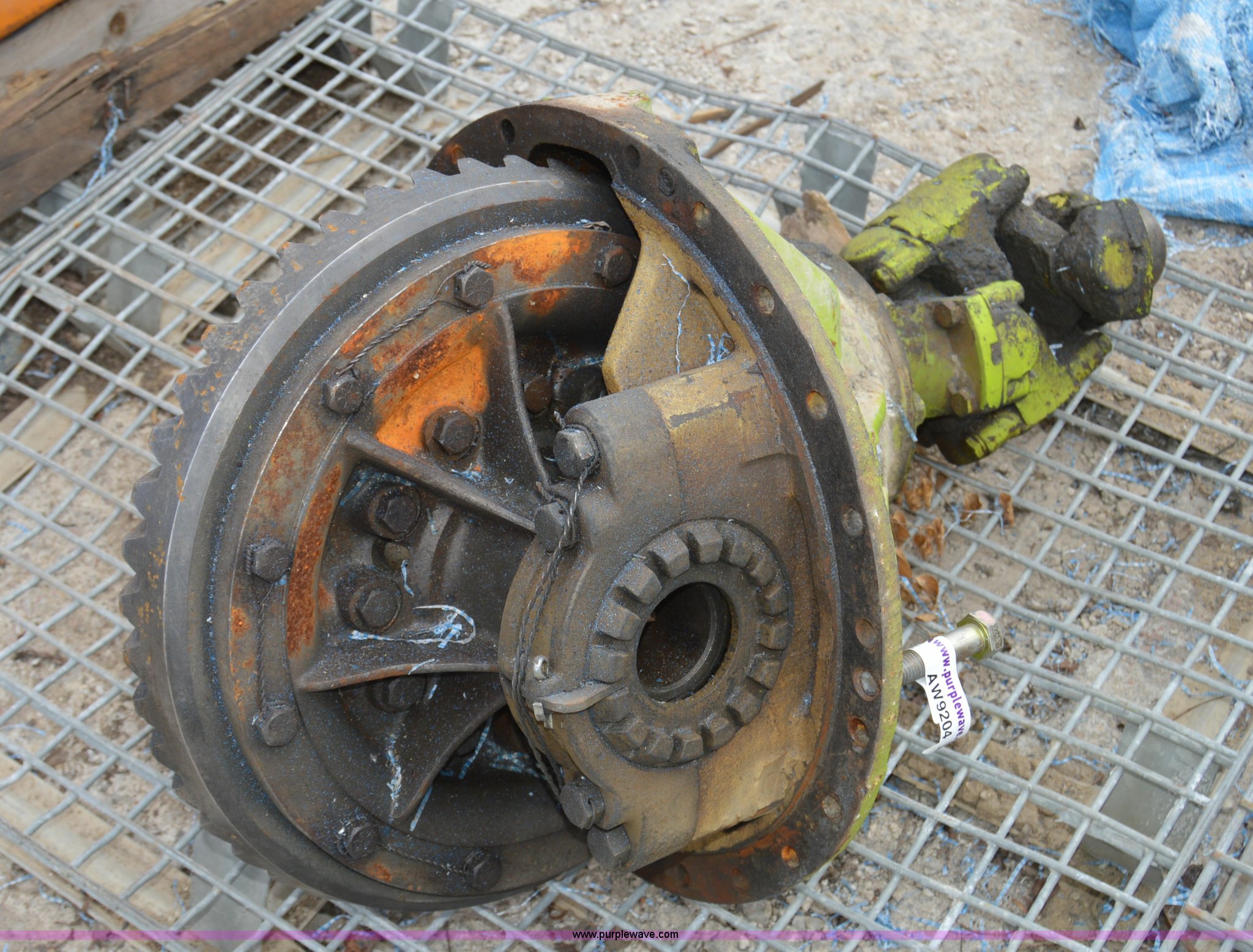 Terex TS24 scraper rear differential in Liberty, MO | Item AW9204 sold ...