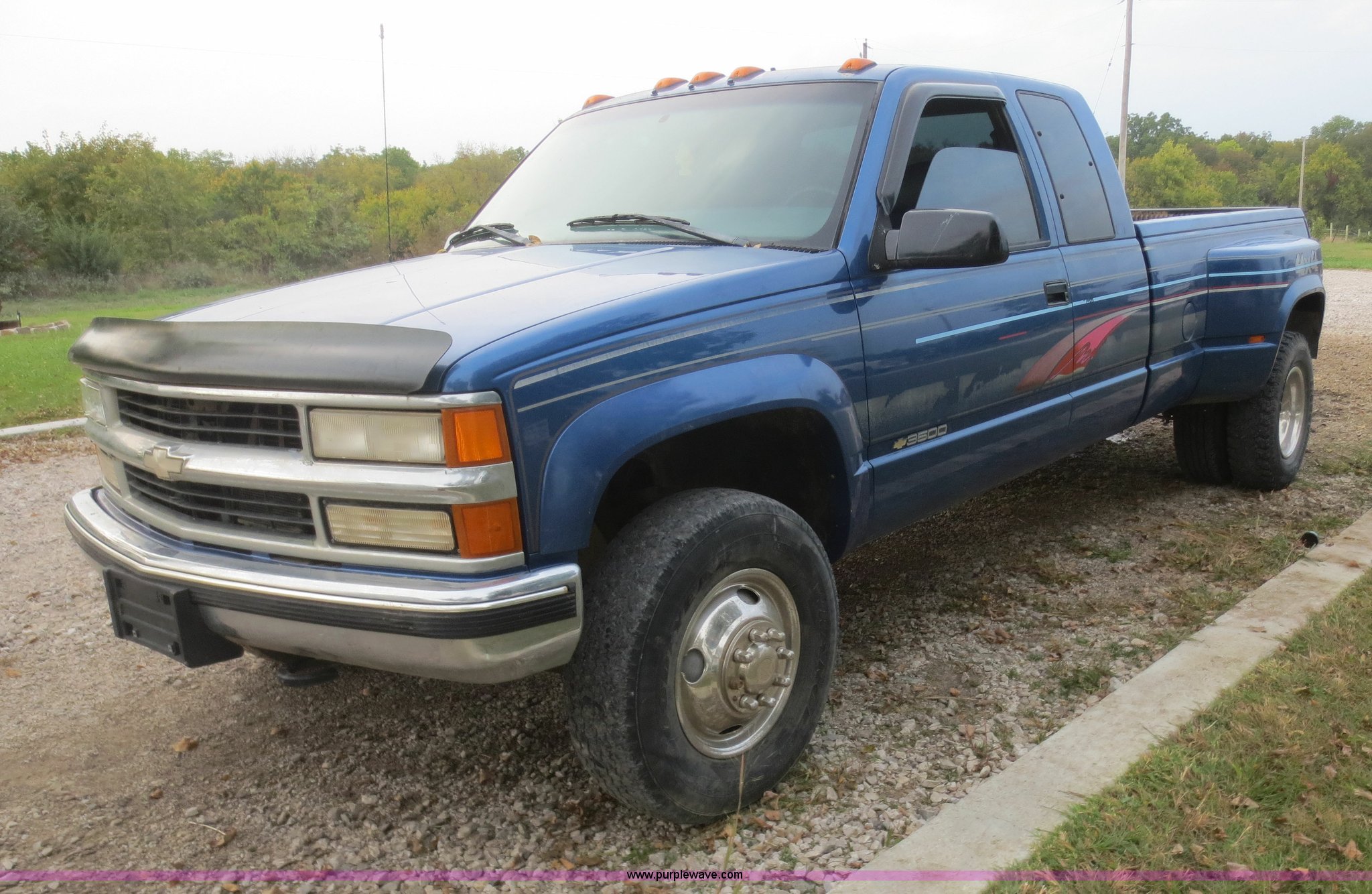 1997 Chevrolet 3500 Ext. Cab pickup truck in Coffeyville, KS | Item ...