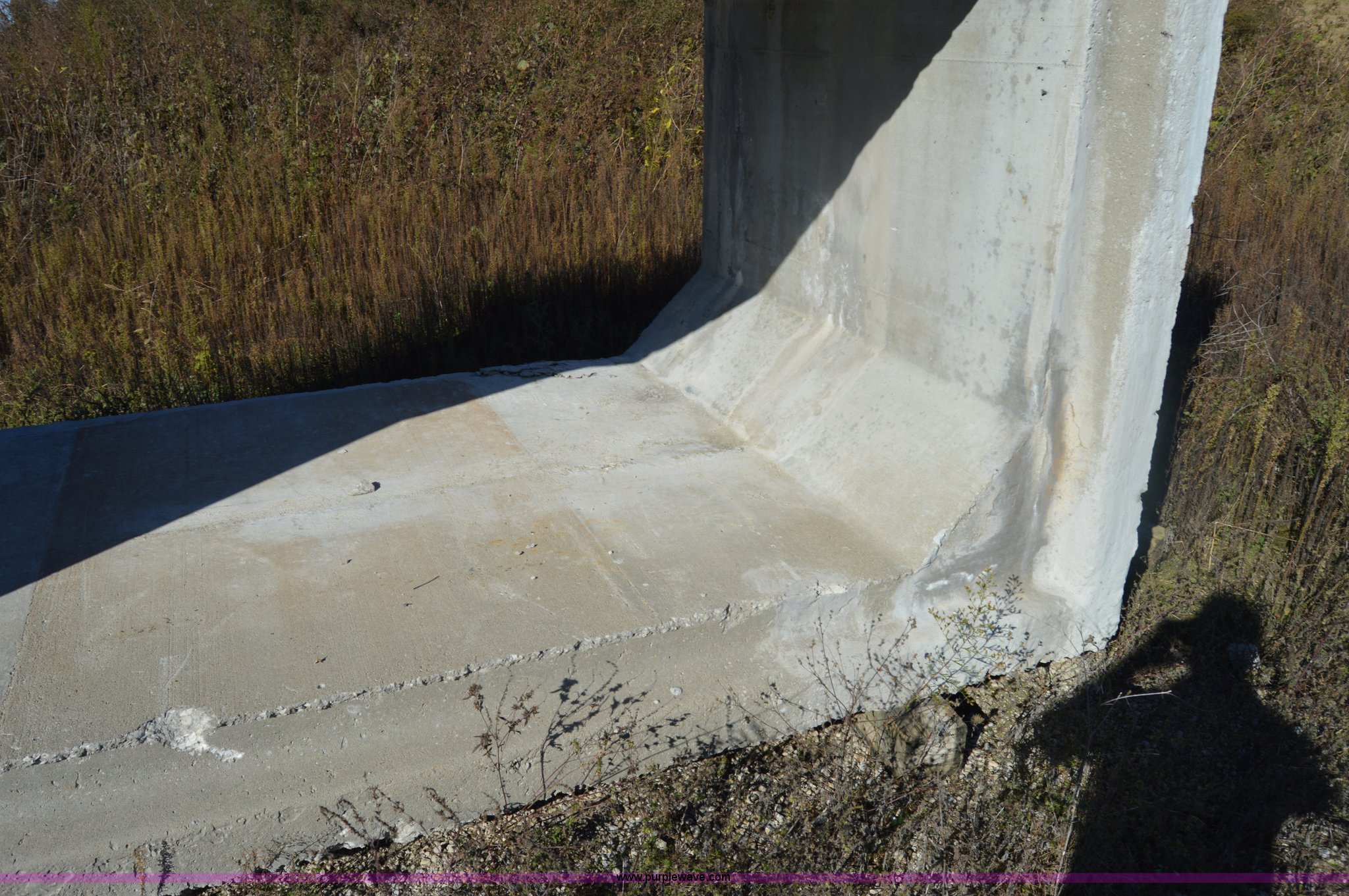 Concrete invert box in Lexington, MO | Item AY9446 sold | Purple Wave