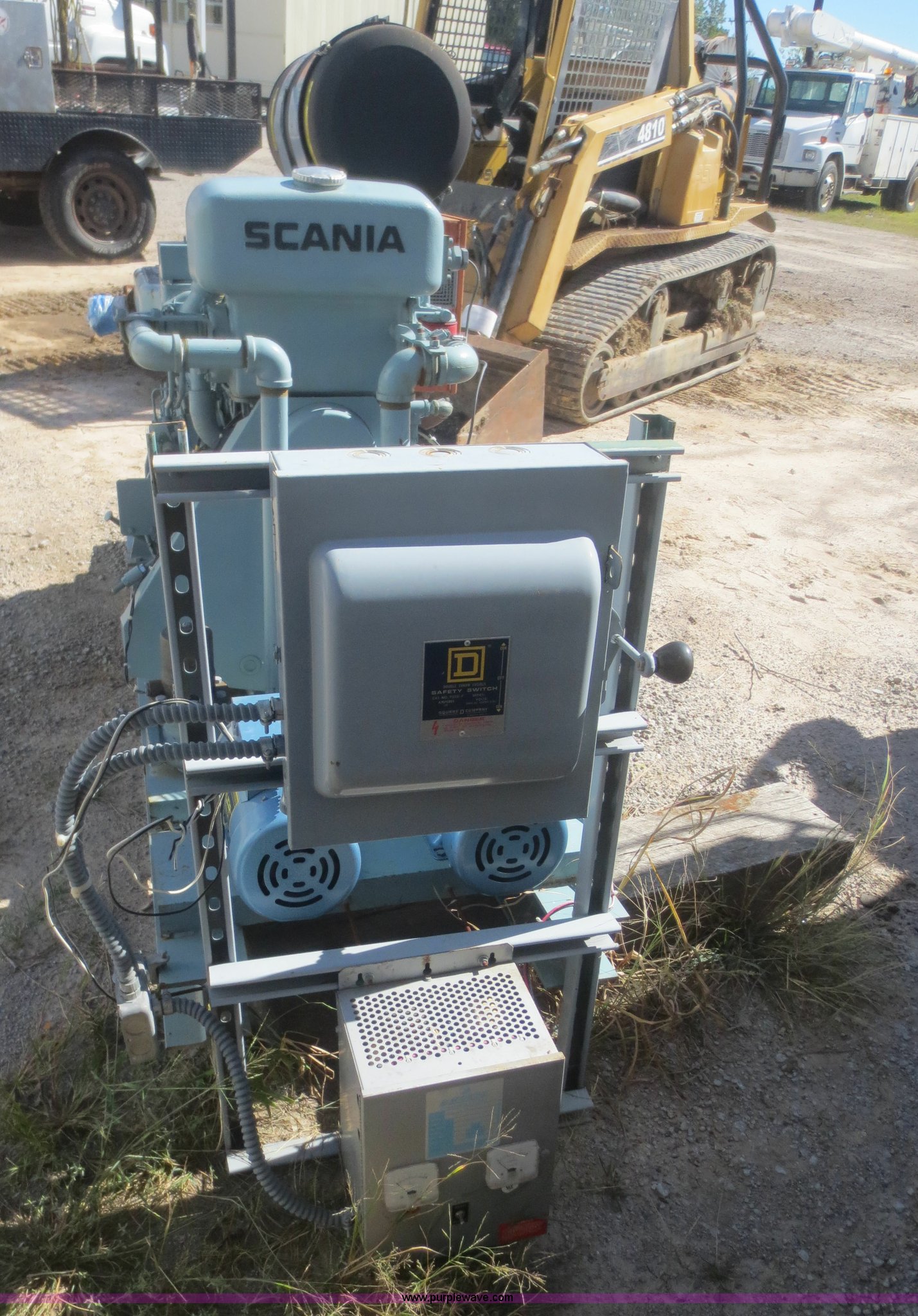 Scania six cylinder diesel engine in Dewey, OK | Item I2201 sold ...