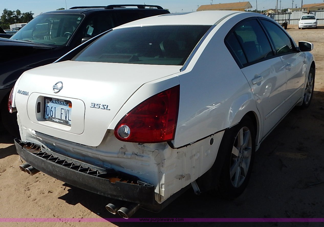 2005 Nissan Maxima SL in Wichita, KS | Item I5364 sold | Purple Wave