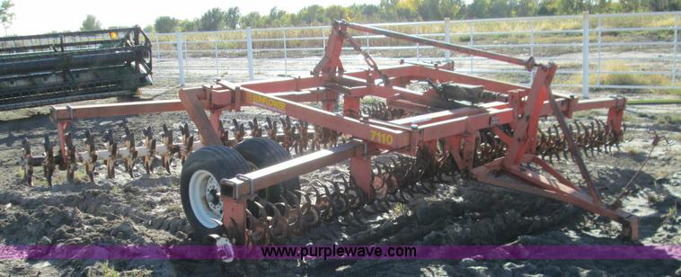 Sunflower 7110-15 mulch treader in Kinsley, KS | Item H9420 sold ...