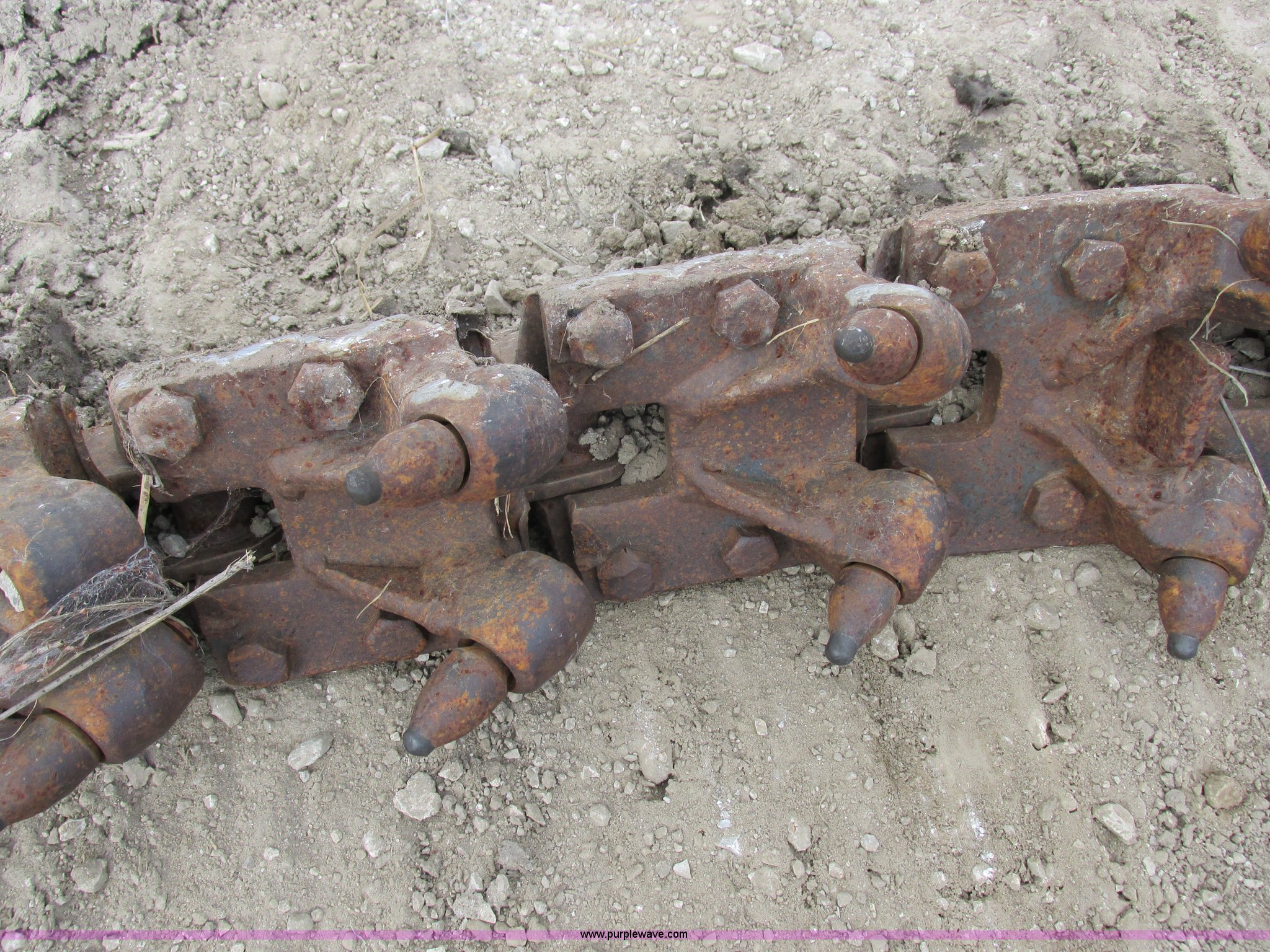Vermeer trencher rock chain in Salisbury, MO | Item Z9685 sold | Purple ...