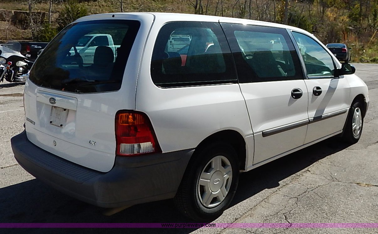 2002 Ford Windstar LX van in Lenexa, KS | Item I5311 sold | Purple Wave