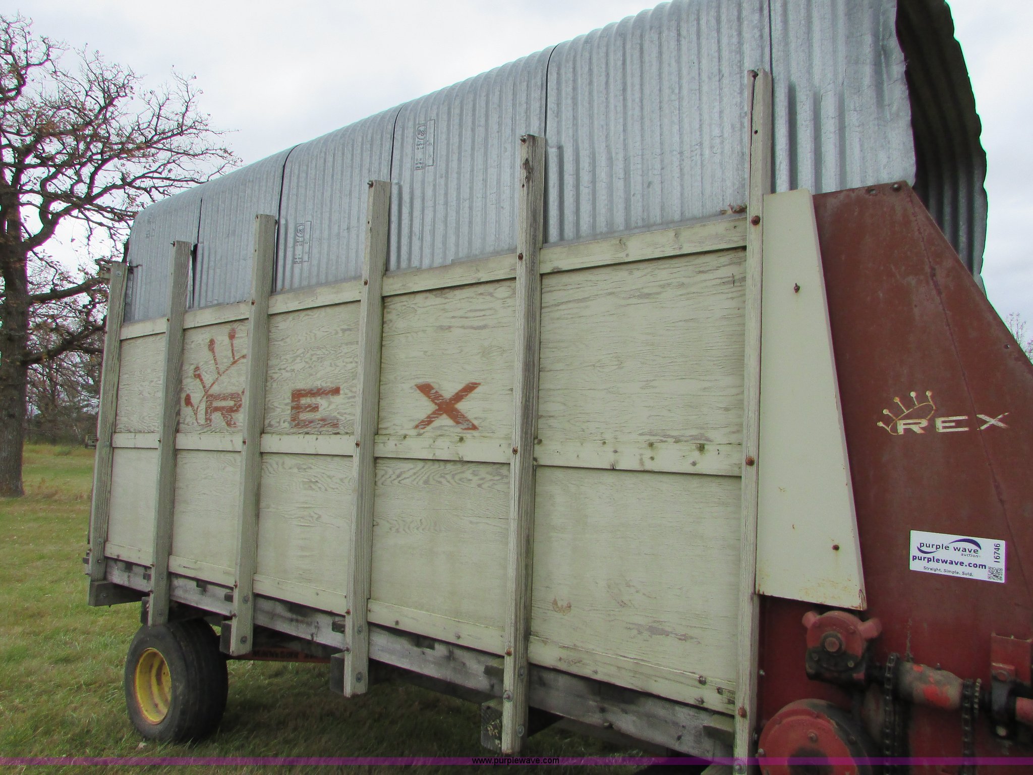 Rex 16' silage wagon in Gaylord, MN | Item I6746 sold | Purple Wave