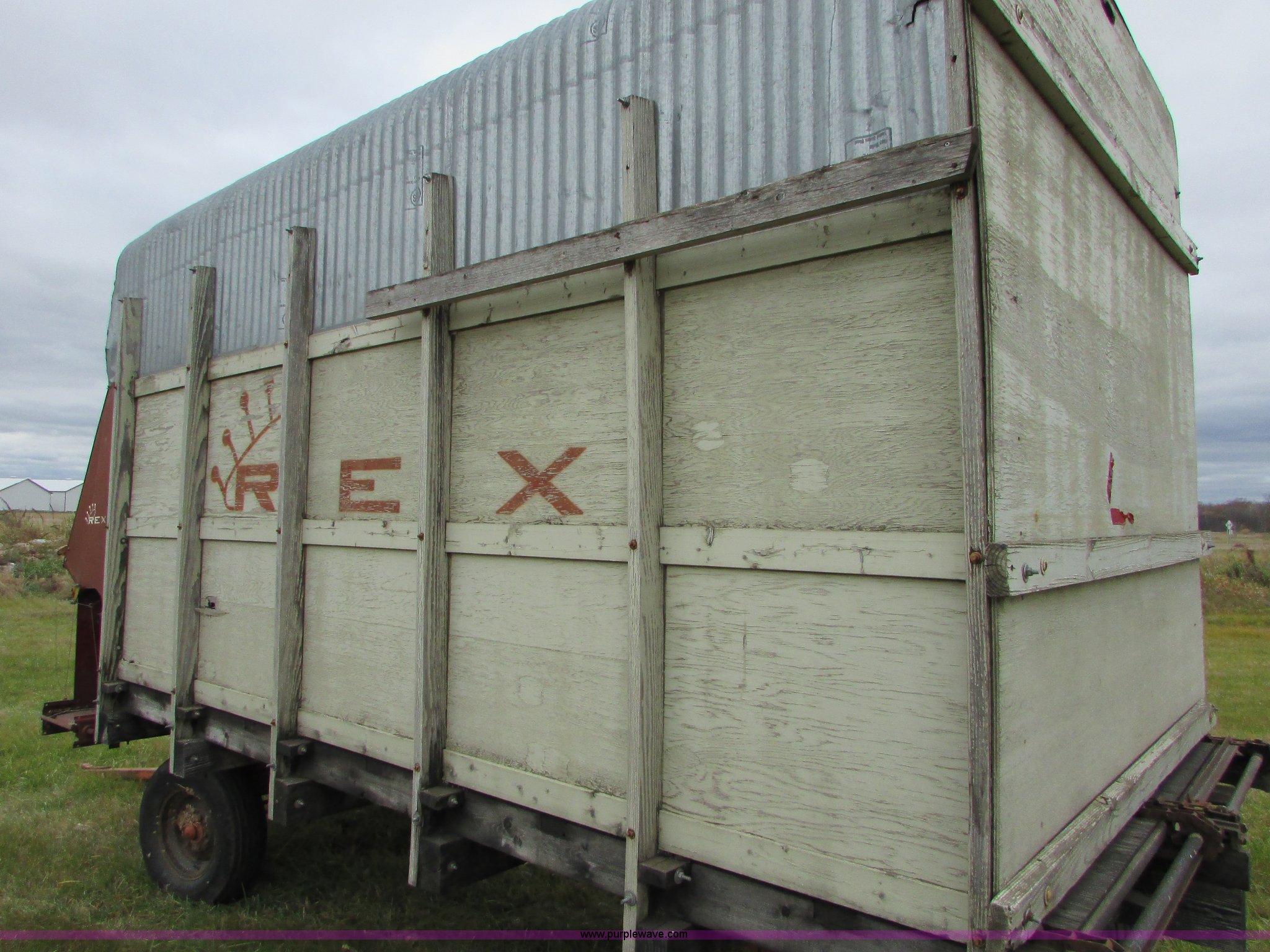 Rex 16' silage wagon in Gaylord, MN | Item I6746 sold | Purple Wave