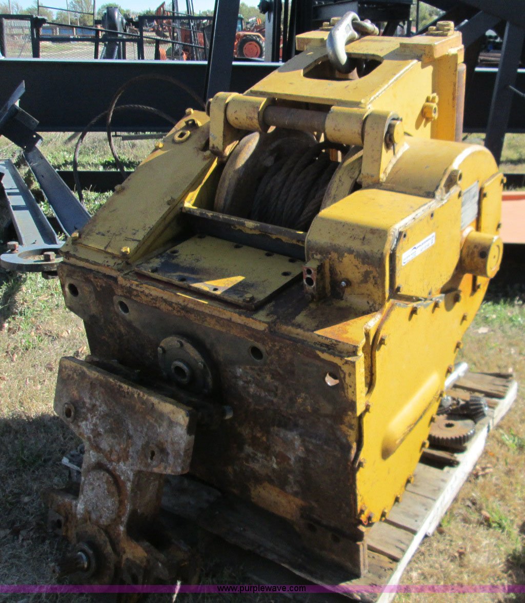 Hyster W6F winch in Canton, KS | Item AY9158 sold | Purple Wave