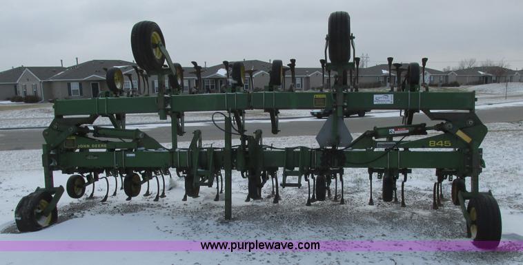 John Deere 845 row crop cultivator in Grand Forks, ND | Item A8759 sold ...