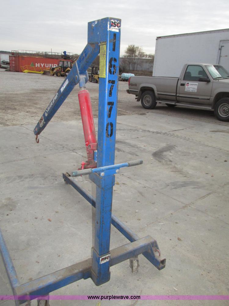 Blue Bird 1,200 lbs knock down engine hoist in Beatrice, NE | Item ...