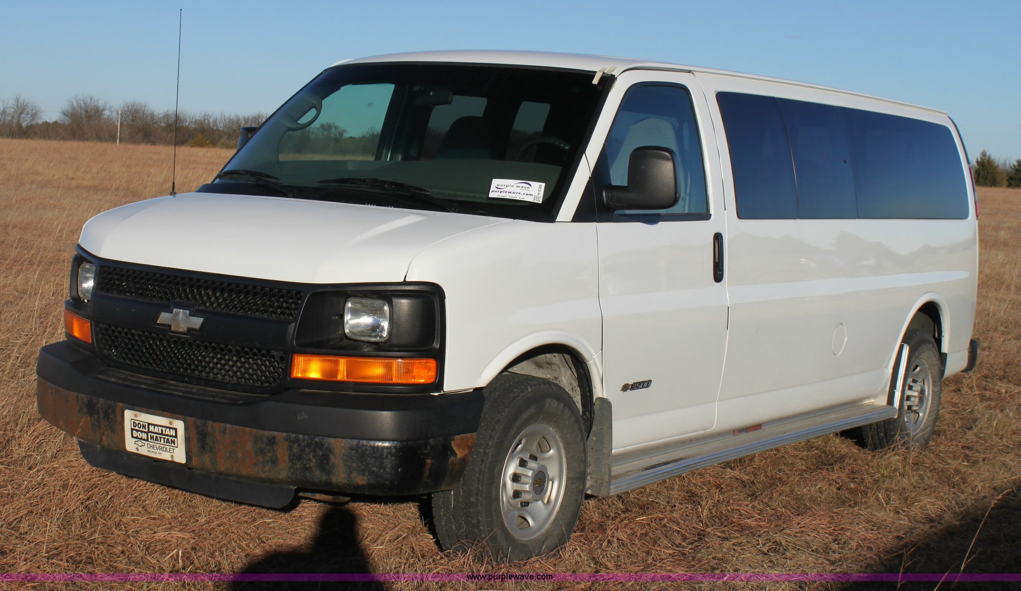 2005 Chevrolet Express 3500 Extended van in Rose Hill, KS | Item H9389 ...