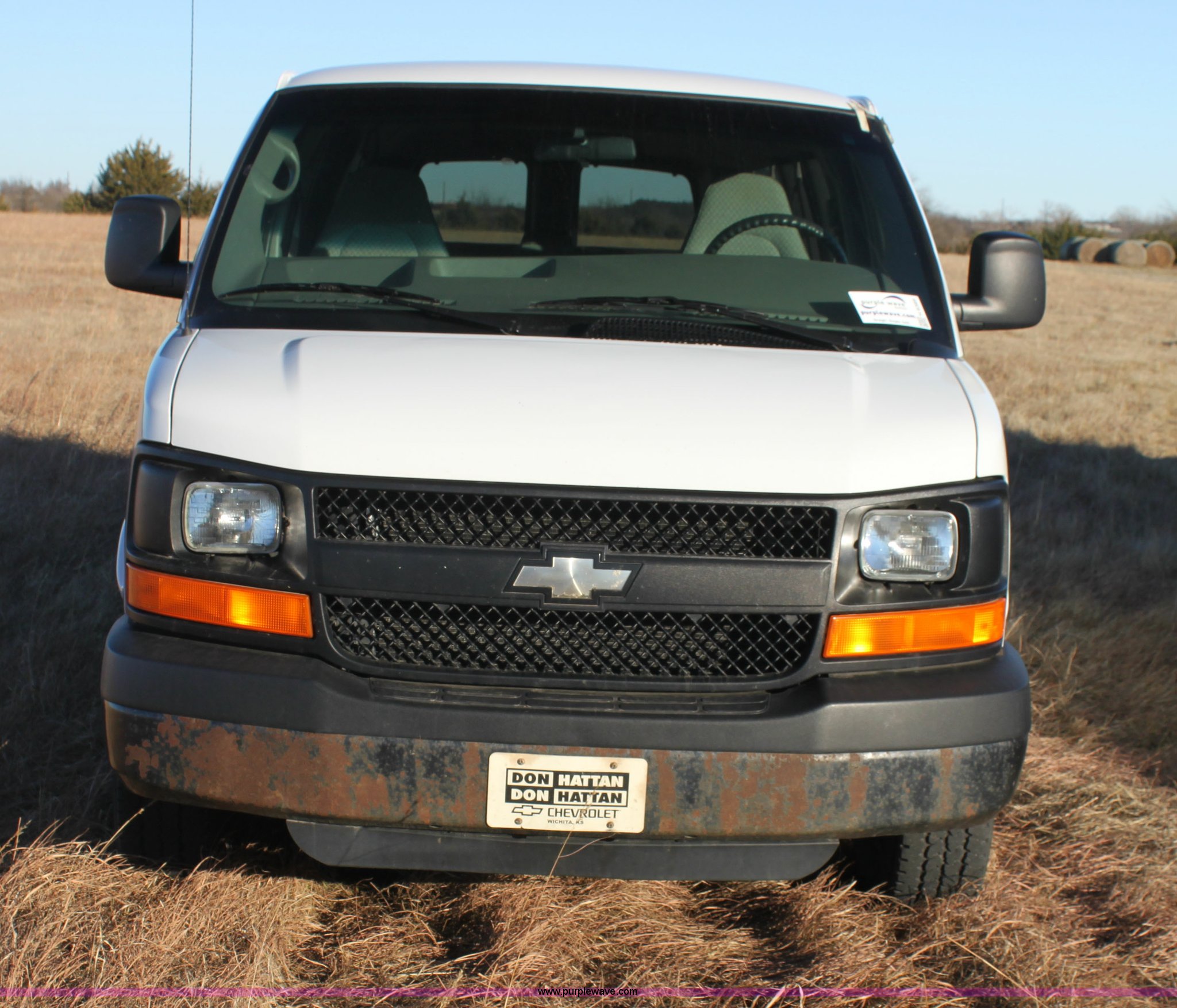 2005 Chevrolet Express 3500 Extended van in Rose Hill, KS | Item H9389 ...