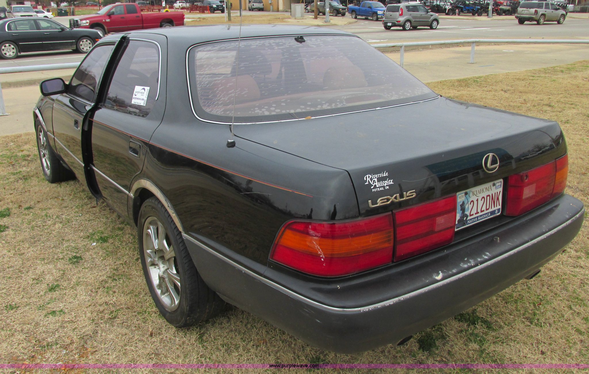 1991 Lexus LS 400 in Antlers, OK | Item J2359 sold | Purple Wave