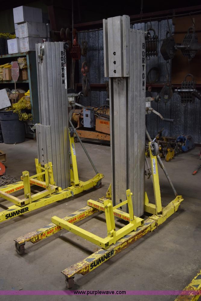 Sumner 2020 manual material lift in Hutchinson, KS | Item BE9600 sold ...