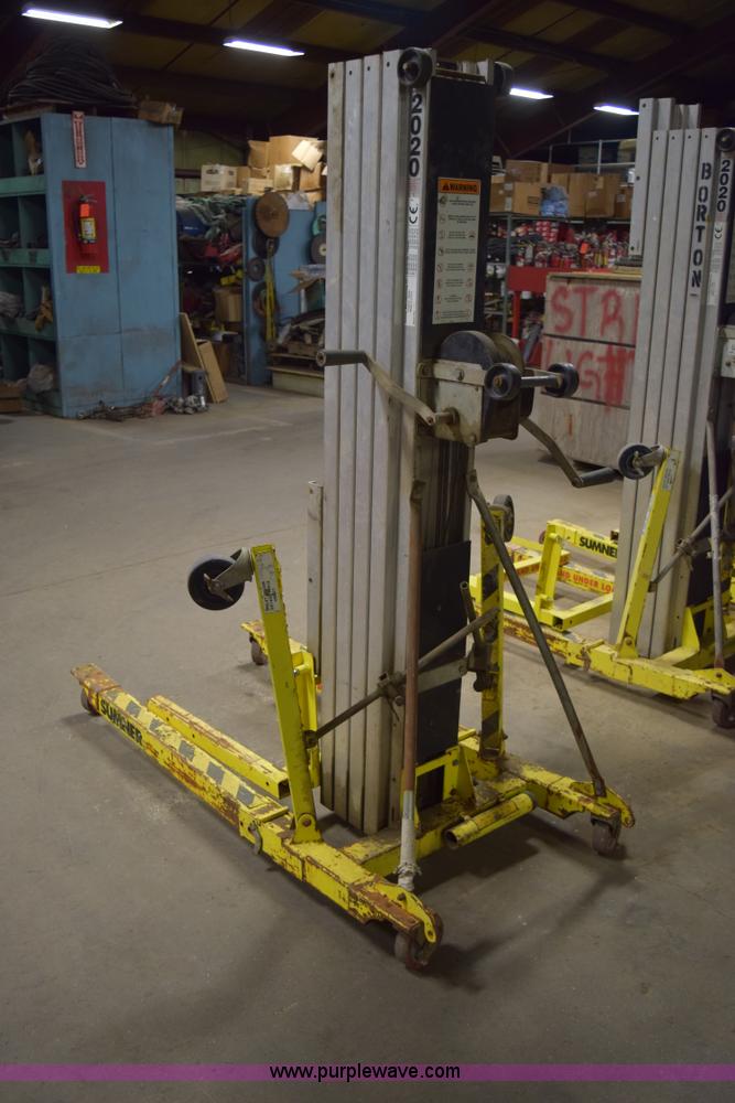 Sumner 2020 manual material lift in Hutchinson, KS | Item BE9601 sold ...