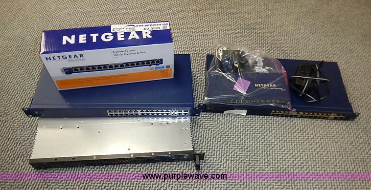 (5) Netgear equipment in Ottawa, KS | Item AV9583 sold | Purple Wave