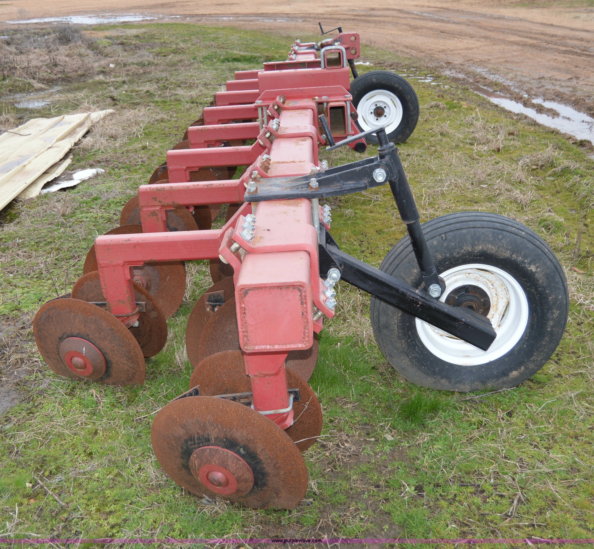 W&A 20' eight row bedder in Weiner, AR | Item I6860 sold | Purple Wave