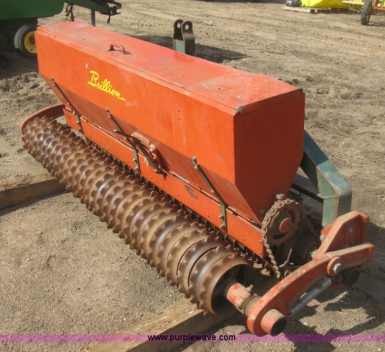 Brillion Glp 642 Grass Drill In Kinsley Ks Item K2915 Sold Purple Wave