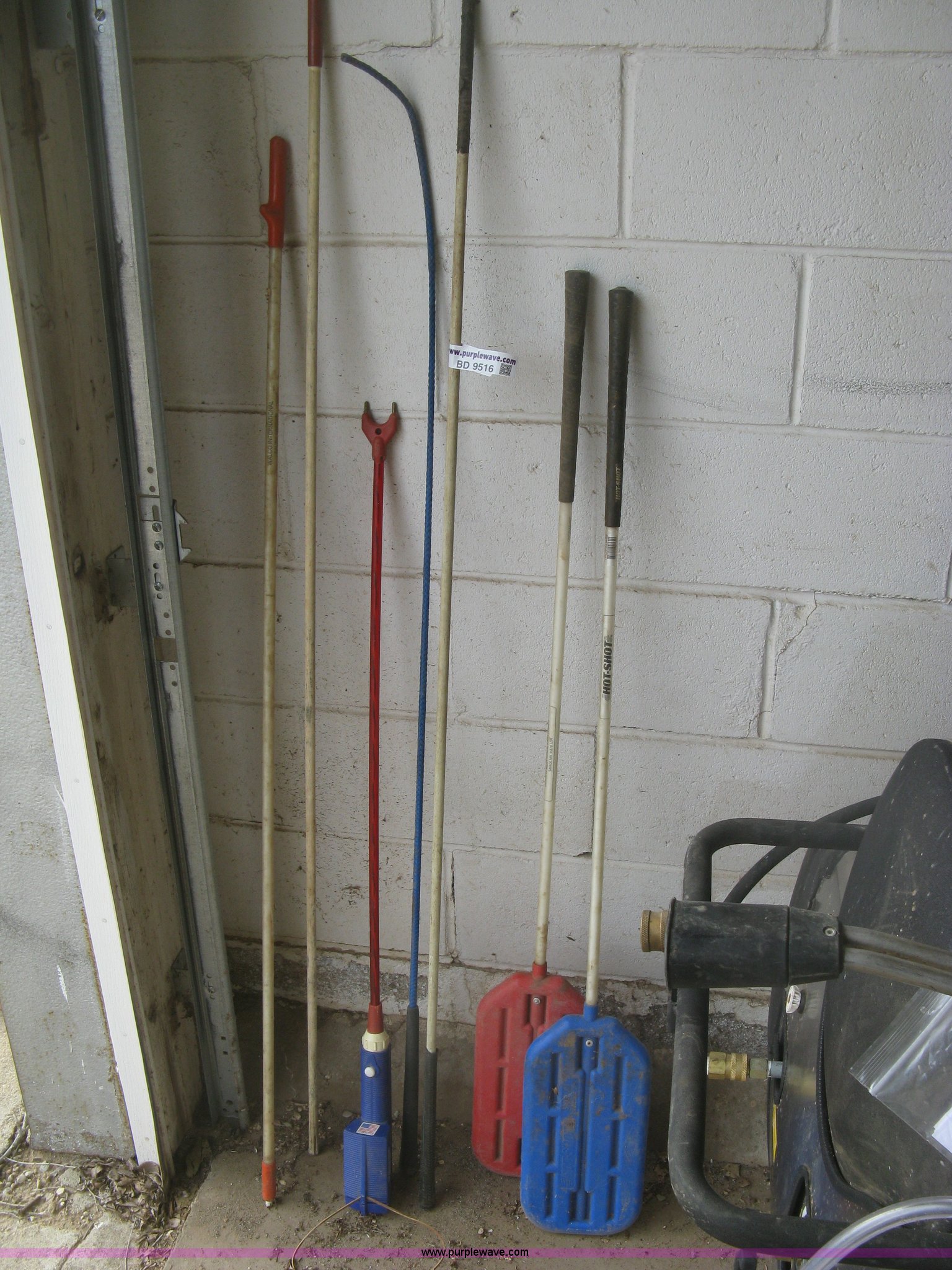 (7) assorted sorting sticks in Lyons, KS | Item BD9516 sold | Purple Wave