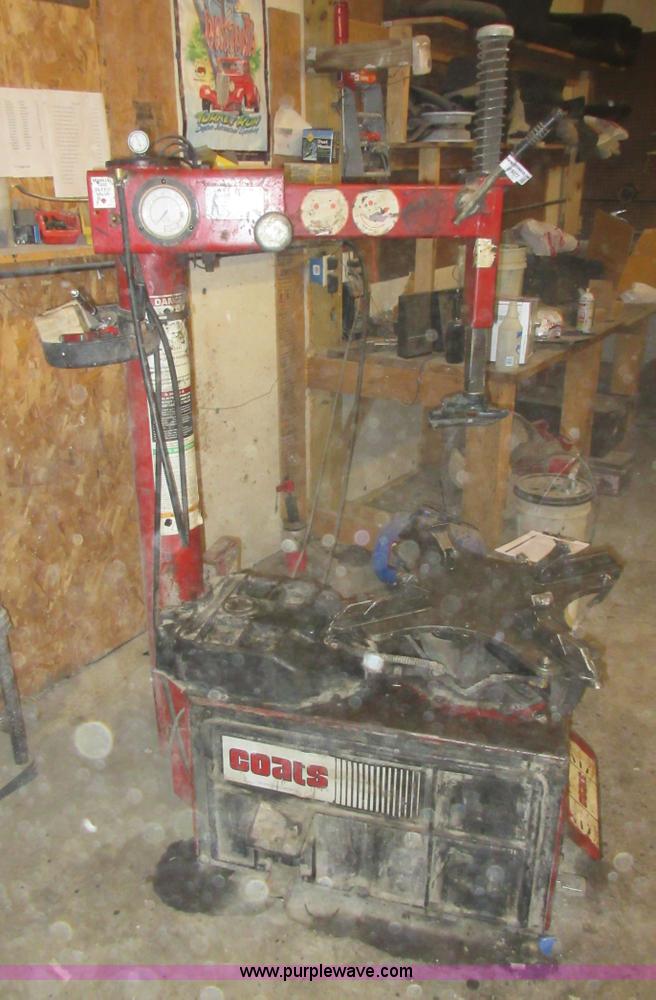 Coats 5060EX rim clamp tire machine in Cleveland, MO | Item AW9077 sold ...