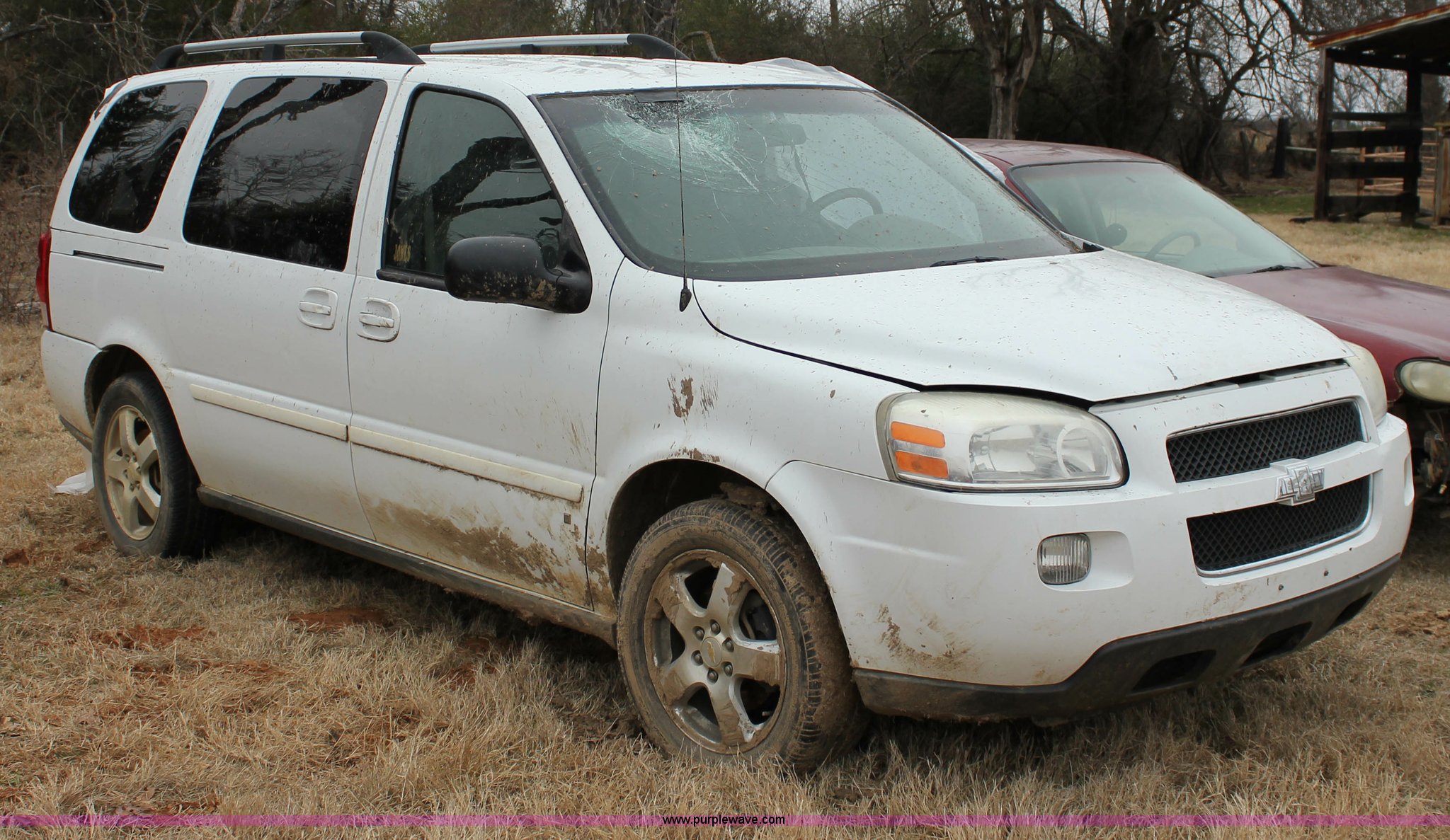 2007 Chevrolet Uplander LT van in Hugo, OK | Item J2308 sold | Purple Wave