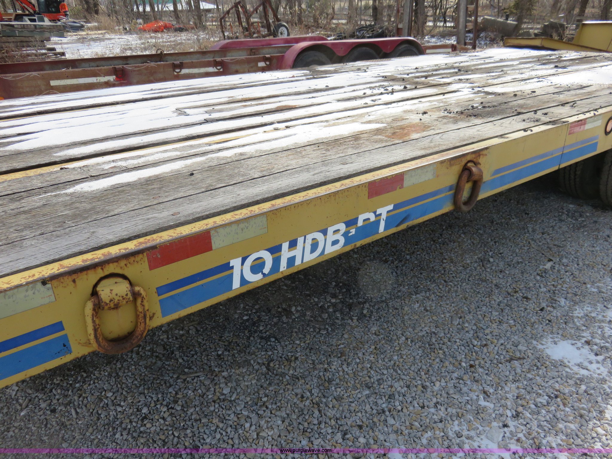 1998 Eager Beaver 10HDB-PT trailer in Shawnee, KS | Item I2437 sold | Purple Wave