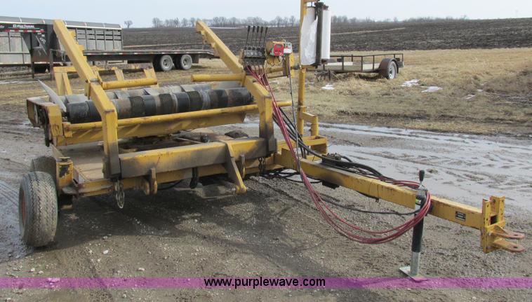 Vermeer SW25-FL bale wrapper in Bosworth, MO | Item K2037 sold | Purple ...