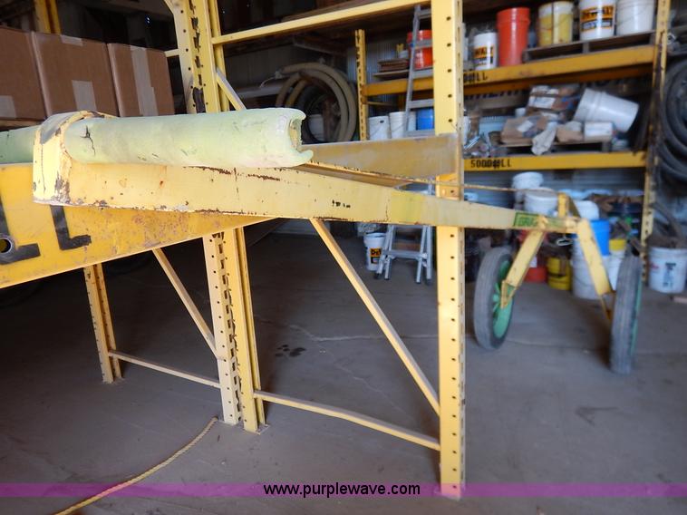 Sumner Manufacturing Grasshopper pipe dolly in Kansas City, KS | Item ...