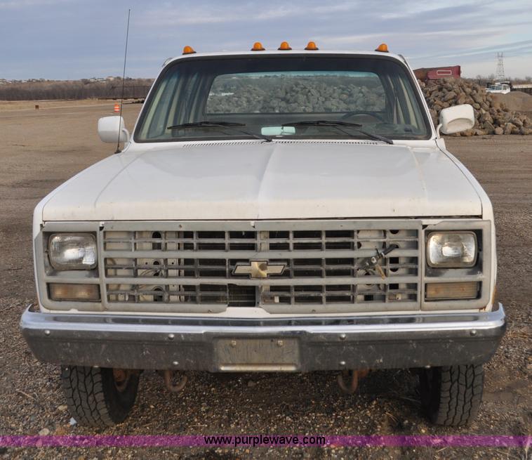 1990 Chevrolet V30 Crew Cab pickup truck in Ft. Pierre, SD | Item F2237 ...