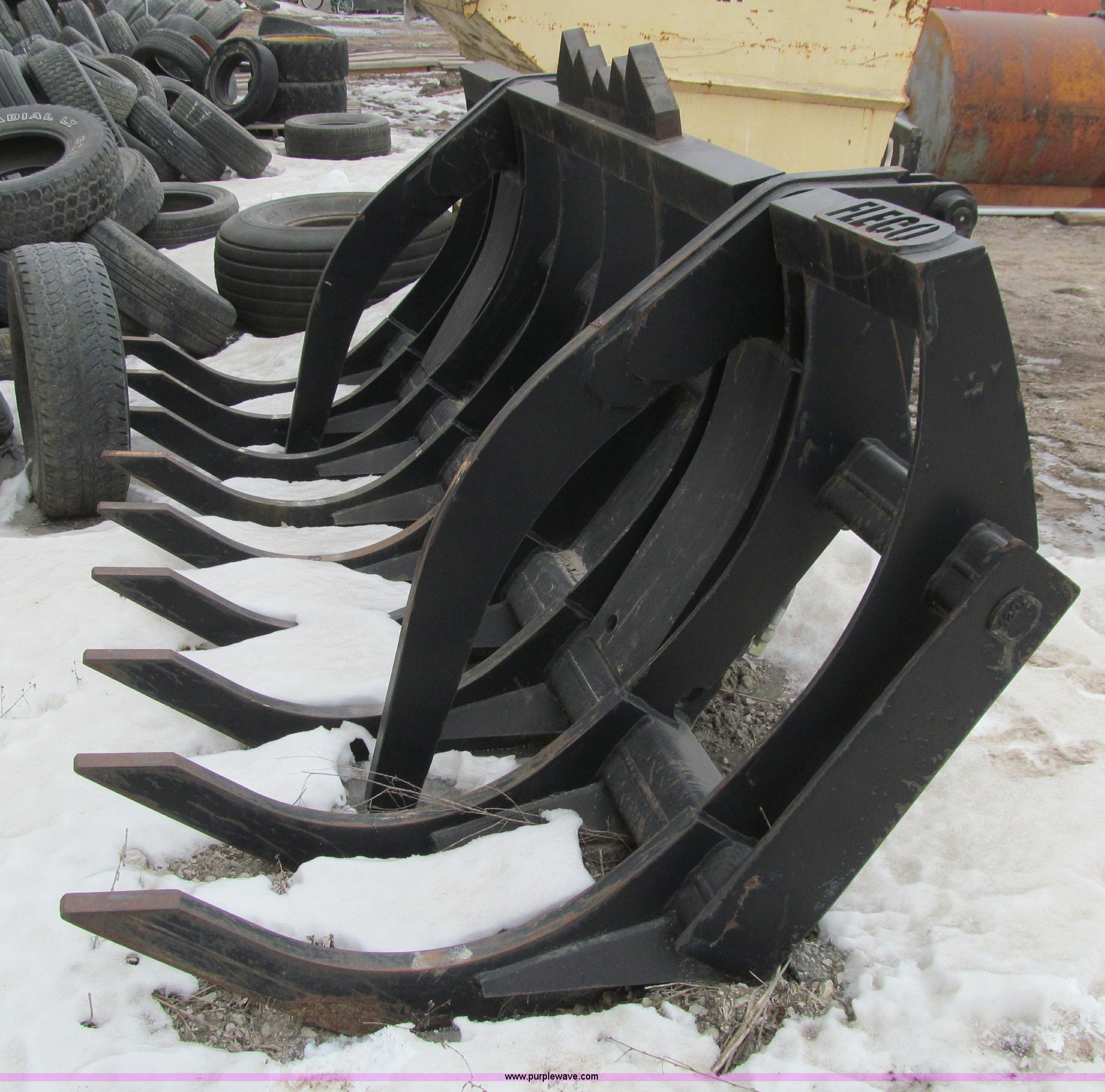 Fleco dual arm grapple rake in Harvey, IA | Item J3263 sold | Purple Wave
