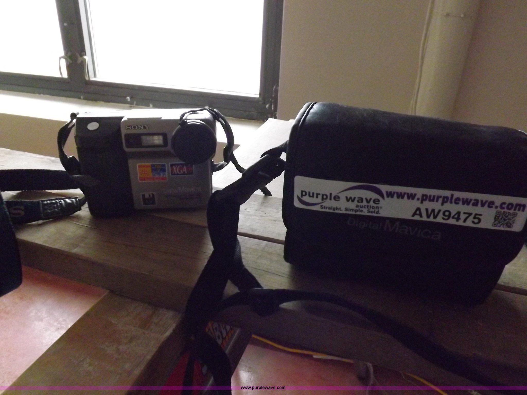 1999 Sony MVC-FD81 digital camera in Garden City, KS | Item AW9475 sold ...
